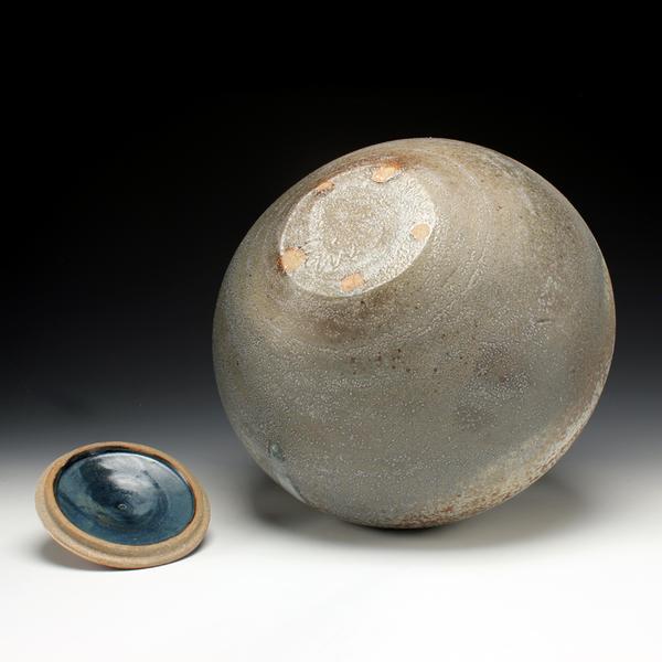 Ceramic Artist: Stuart Gair – Where Creativity Works